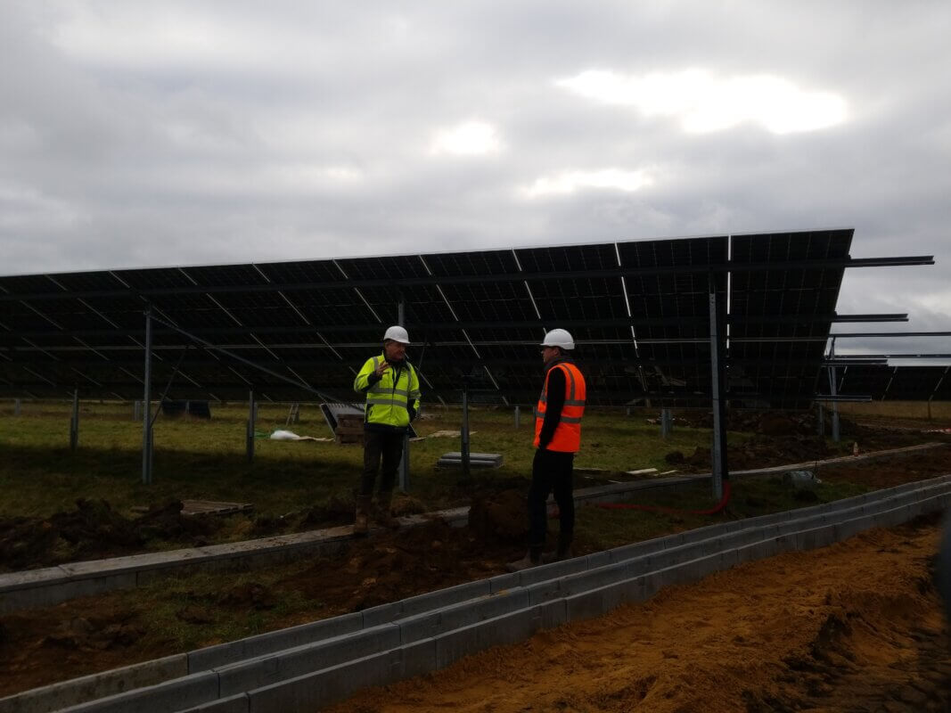 Ray Valley Solar - Low Carbon Hub